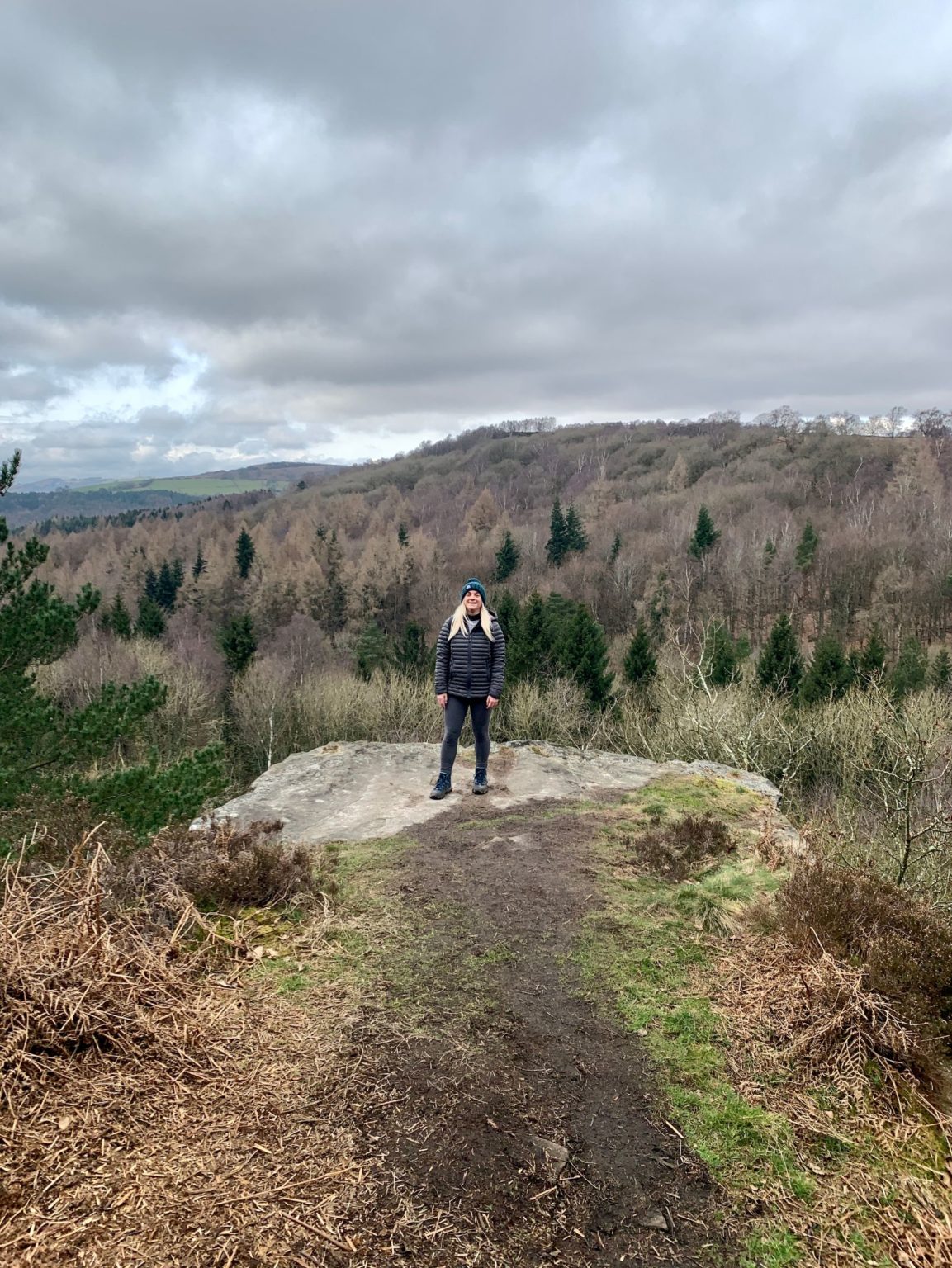 Peak District Walks // Baslow to Chatsworth Circular Walk - Sophie's ...