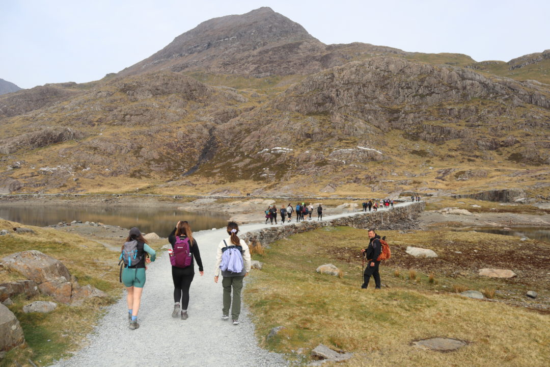 Hiking in Snowdonia: Mount Snowdon summit + Snowdon routes (Yr Wyddfa ...