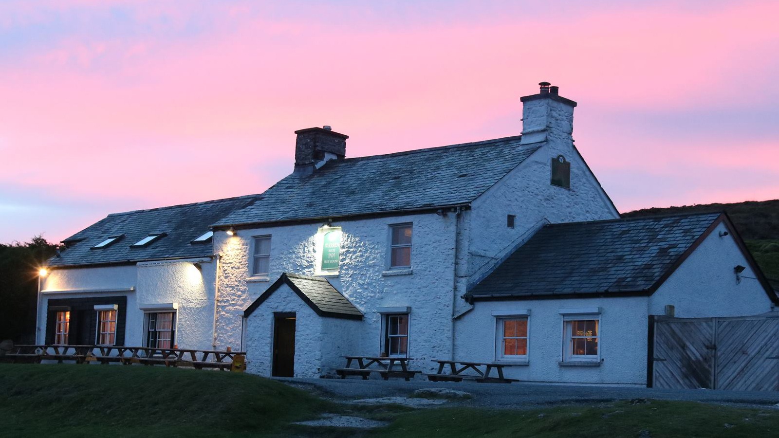 10 Best Pubs in Dartmoor National Park [2025] - Sophie's Suitcase
